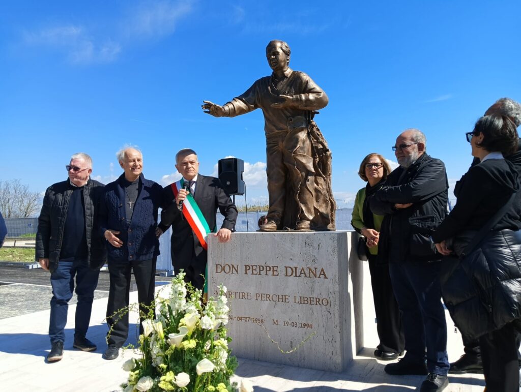La memoria di don Peppe Diana è azzurra, come i 7000 scout arrivati a ...