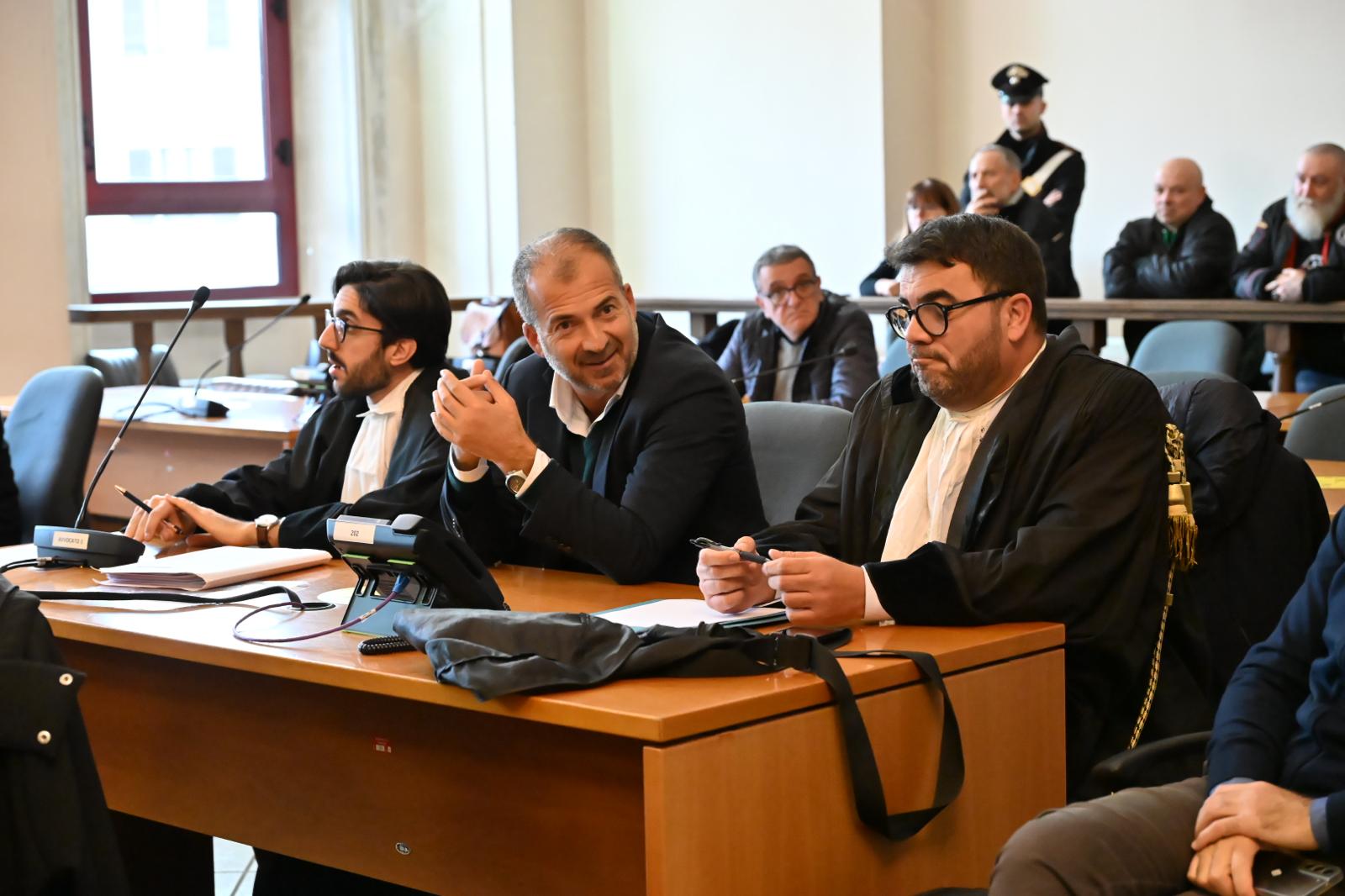 Processo al leader di Do.Ra. per la diffamazione di Berizzi, il pm ...